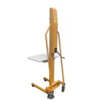 China Manual Hydraulic Stacker 100kg Capacity 1500mm Lift Height Lightweight Workshop Lifter for sale