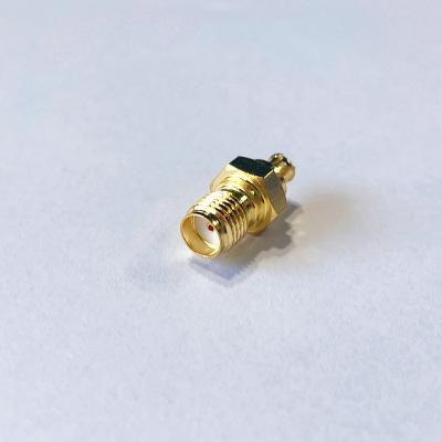 China Communication RF Adapter High Stability SMA Female To MCX Male Adapter SMA / MCX-KJ for sale