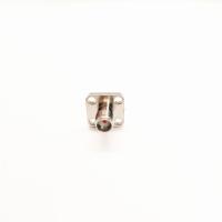 China Stainless Steel SMA Female 4-Hole Flange Mount RF Coaxial Connector with 18GHz Frequency Range for sale