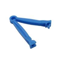 China CE Plastic Blue Sterile Umbilical Cord Clamps Cutter Disposable Gynecologic Medical Use for sale