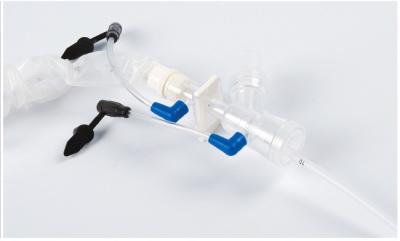 China ICU Central Venous Catheter Kit Closed Suction System for sale