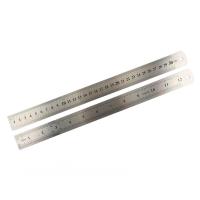 China Heavy Duty 12 Inch Stainless Steel Ruler Non Bendable Silver Color for sale