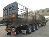 China 24V Electric System 60T 80T Tri Axle Animal Carrier Semi Trailer for Livestock Transport for sale
