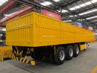 China 11R22.5 12R22.5 315/80R22.5 Tri-axles Detachable Side Wall Trailers for Bulk Cargo for sale