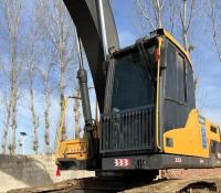 China Top-selling good condition crawler used Volvo EC220 excavator in stock for Sale for sale