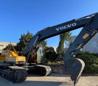 China Yellow Second-Hand Good condition Vollvo Excavator EC210BLC with 0.5-1.25m³Bucket capacity for sale