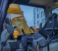 China 12tons Second-hand Yellow Good Condition  Excavator CAT with  Bucket capacity 0.52m³ for sale