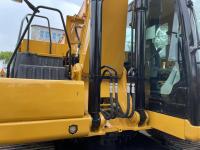 China Cummins Engine Excavator Digger Hyundai  220-9s 5-10 Meters Dumping Height Good Condition 50 Tons Operating Weight for sale