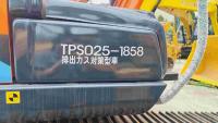 China Good condition 19400KG Orange Second-hand Hitachi Excavator Zx200 with  3.4/5.5km/h  Walking Speed for sale