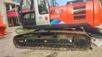 China Good condition 19400KG Orange Second-hand Hitachi Excavator Zx200 with  3.4/5.5km/h  Walking Speed for sale