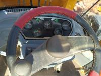 China 262 Hp Pre owned Loader with 1.9 M Bucket Height 3.3 M Bucket and 38.1 Km/h Max Speed for sale