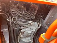 China 19400KG Good condition Second-hand excavator Hitachi ZX200 with ISUZU AA-6BGIT Engine for sale