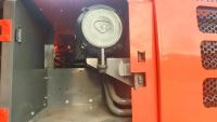 China Orange Good condition 19400KG Second-hand Hitachi Excavator Zx200 with 109.6kw power for sale