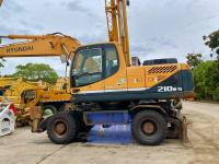China Second Hand Korean Original HYUNDAI 210W-9 Wheeled Excavator 21Ton Heavy Duty Construction Equipment for sale