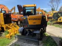 China Wheel Excavator Hyundai 60  Digger 6 Ton Used Excavator for sale