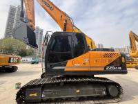 China Hyundai 220LC-9S crawler hydraulic excavator original gears and pump in good condition, low hour digging force and strong for sale