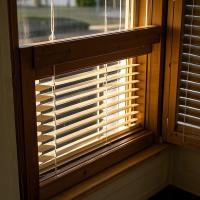 China Custom Made Vinyl Awning Windows Soundproof Awning Aluminium Window for sale