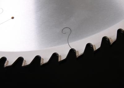 China 450mm Diamond Tipped Panel Saw Blade 4.8mm Thickness 60 Teeth for Prefinished Panel Cutting for sale