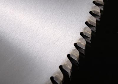 China Industrial Aluminum Cutting Circular Saw Blade 405mm x 3.6mm with 120 Teeth and Cooling Cuprum Design for sale