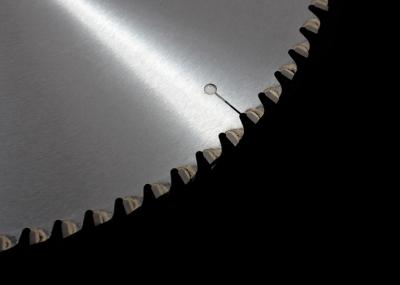 China 255mm Portable Circular Saw Blades for Aluminum Cutting with Cermet Tips - 1.9mm Thickness, 80-2 Tooth Design for sale