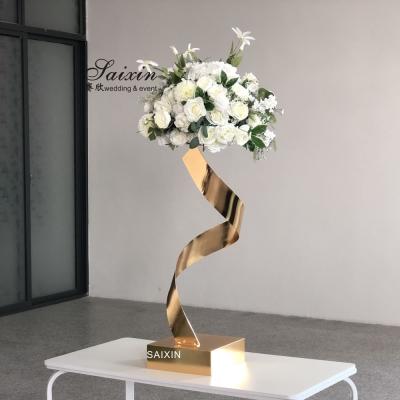 China ZT-364 Gold Metal Flower Ball Wedding Stand 90cm Tall Table Centerpiece for sale