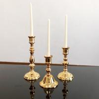 China Gold Metal Candle Holder Centerpiece 150cm Tall Wedding Dining Table Candelabra for sale