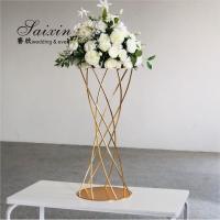 China Gold Metal Flower Arrangement Stand 100cm Tall Wedding Table Decoration ZT-406 for sale