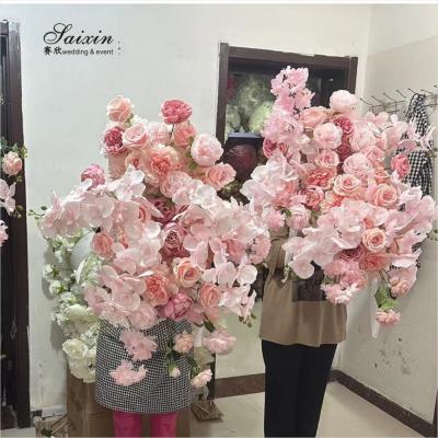 China Custom Artificial Flowers for Wedding Backdrop - 90cm x 50cm Plastic Decorative Flowers with Color Customization for sale
