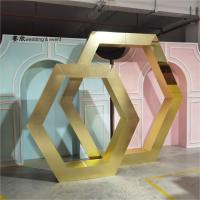 China Hexagon Mirror Acrylic Backdrop for Events - 240cm/210cm/180cm Sizes in Gold/Silver Colors for sale