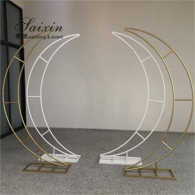 China Moon Shape Metal Wedding Backdrop Stand 210cm Height 60cm Width White Gold Event Decoration for sale