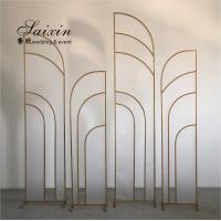 China 4-Piece Gold Frame Wedding Backdrop Set - White Membrane Arch 282cm x 60cm with Sequin Decoration for sale