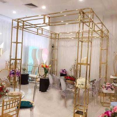 China Wholesale Luxury Golden Stainless Steel Chuppah Wedding Arch 300cm x 300cm for Events for sale