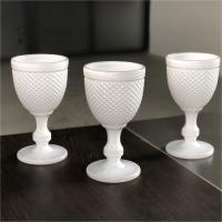 China Elegant Diamond Design Thick White Wine Glasses 250ml/301ml for Wedding Events and Parties for sale