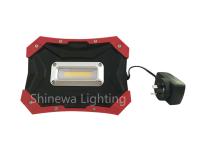 China 5W Rechargeable COB LED Work Light 600 Lumens IP65 Portable Outdoor Lamp for sale