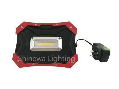 China 5W Rechargeable COB LED Work Light 600 Lumens IP65 Portable Outdoor Lamp for sale