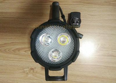 China 1500 Lumen Handheld LED Spotlight with 900m Beam Distance, IP66 Waterproof and 6600mAh Battery for sale