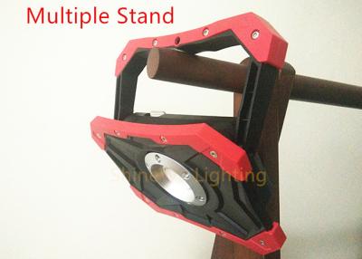 China 5W 700 Lumen Solar & DC Rechargeable LED Work Light with IP65 Waterproof Rating and Magnetic Base for sale