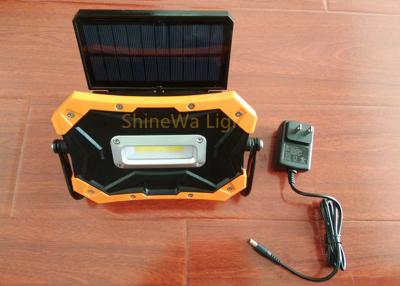 China Portable Solar Rechargeable LED Work Light 900 Lumen 10W with Adjustable Panel and IP65 Rating for sale
