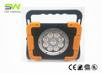 China Waterproof Rechargeable LED Work Light 2500 Lumen 6600mAh with Rotating Stand for sale