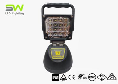China 1100 Lumen Portable LED Flood Light Rechargeable 7.4V 4400mAh IP65 Work Light for sale