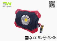 China 700 Lumen 5W Handheld LED Work Light AA Battery Powered Magnetic Stand for sale