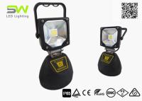 China EMC 10W 1000LM LED Portable Flood Light with Power Bank IP65 Aluminum for sale