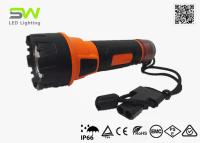 China IP66 5W LED Rechargeable Flashlight 400 Lumens 500m Beam SOS Mode for sale