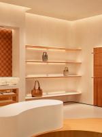 China Full Set Handbag Store Display Fixtures Wooden Bag Display Cabinet For Leather Goods Boutique for sale