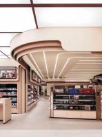 China Complete Cosmetic Shop Furniture LED Backlit Cosmetic Display Cabinet Skincare Showcase for sale