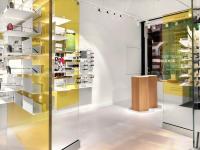 China Commercial Optical Display Furniture with LED Lighting Eco-Friendly & Durable Design for Eyewear Shop Glass Showcase Solution for sale