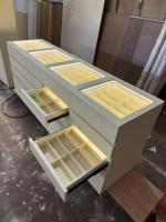 China Modern Eyewear Display Cabinet Glass Showcase with LED Lighting Eco-Friendly & Durable for Supermarket Interior Design for sale