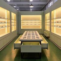 China Fashion Eyewear Display Cabinet Optical Salon Glasses Display Furniture for sale