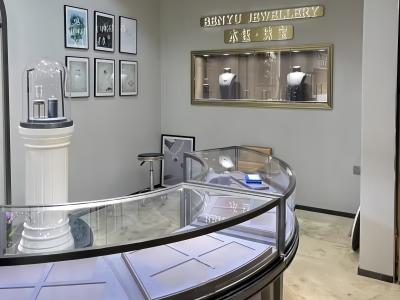 China Luxury Eco-Friendly Durable Jewelry Display Showcase LED Lighting Heavy Duty Custom Jewelry Store Furniture Professional Retail for sale