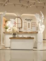 China Customizable Fine Jewellery Showroom Eco Friendly  Glass Jewelry Display Counter for sale